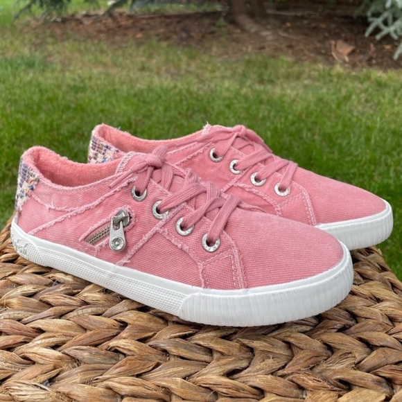 Blowfish | Shoes | New Dusty Rose Patchwork Low Top Passion Fruit ...